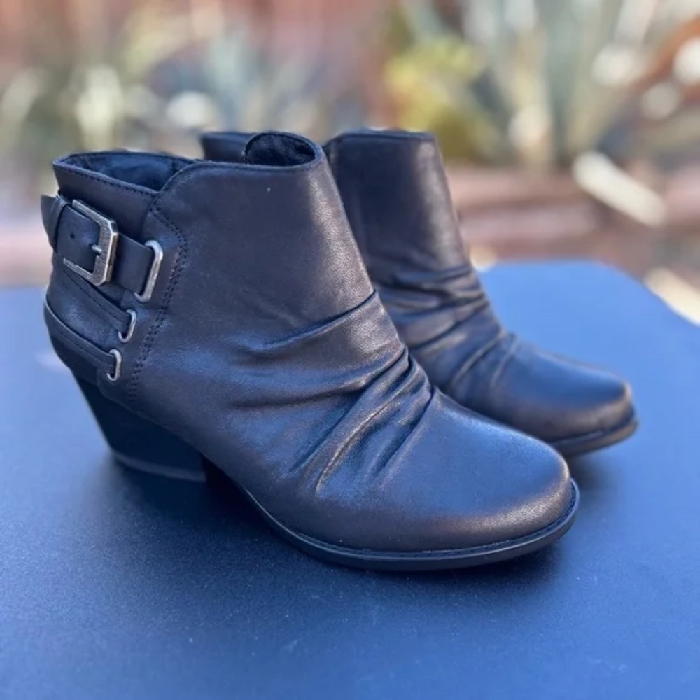 Baretraps Woman Reid Booties Black - Gem